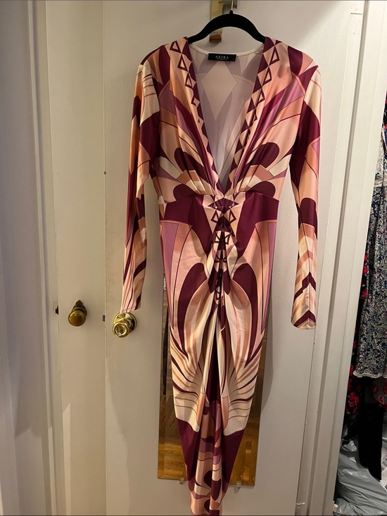 AKIRA | Dresses | Akira Plum And Pink Abstract Twistfront Long Sleeve ...